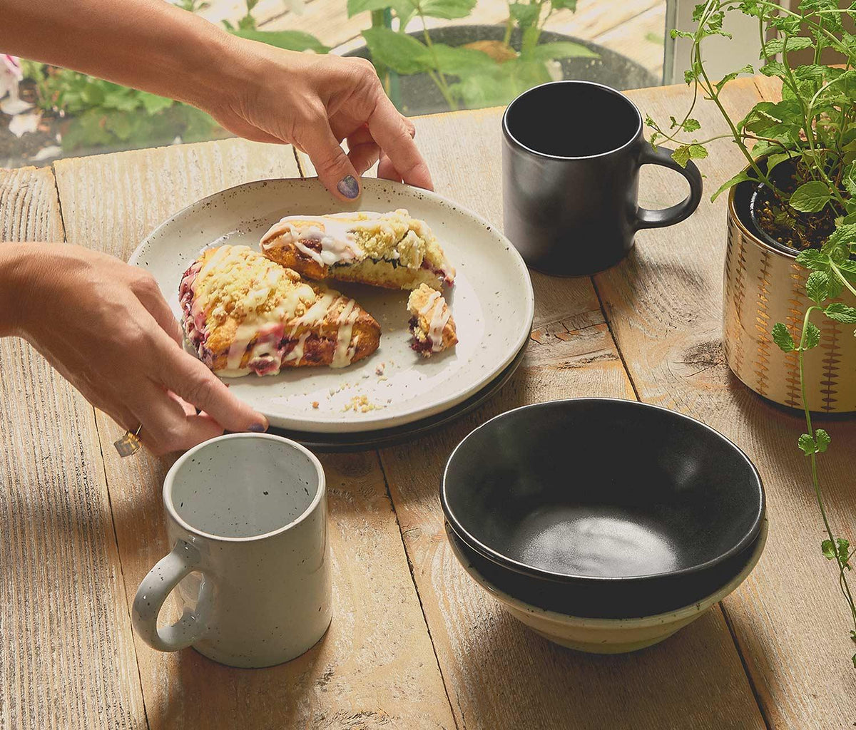 Modern Breakfast Dish Set - Lollygag